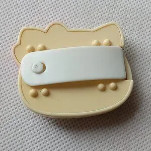 Sanrio | Accessories | 202 Vintage Hello Kitty Plastic Barette ...
